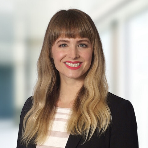 Stephanie Adamo | People | Foley & Lardner LLP