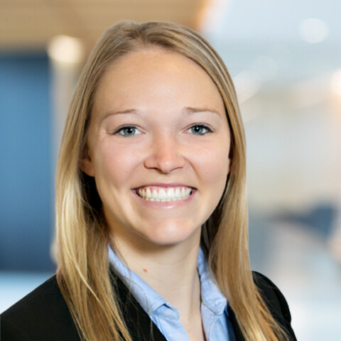 Kelly L. Beglinger | People | Foley & Lardner LLP